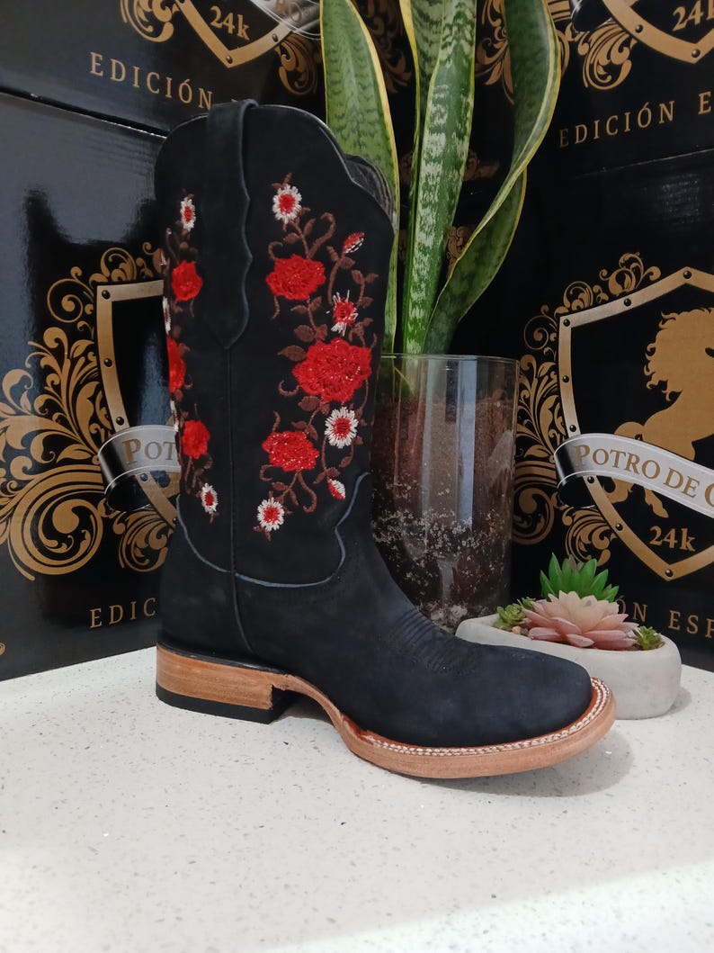 Women's Western Boots. Red Roses Cowgirl Authentic Boots. Handmade ...