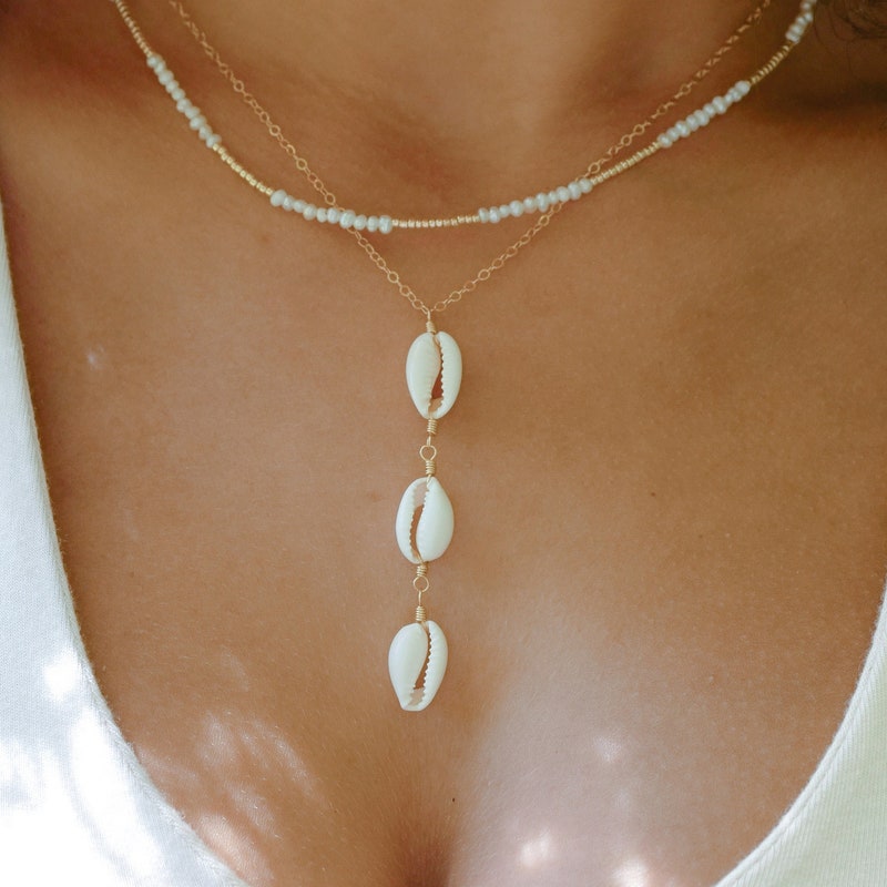 Cowrie Shell Necklace - Etsy