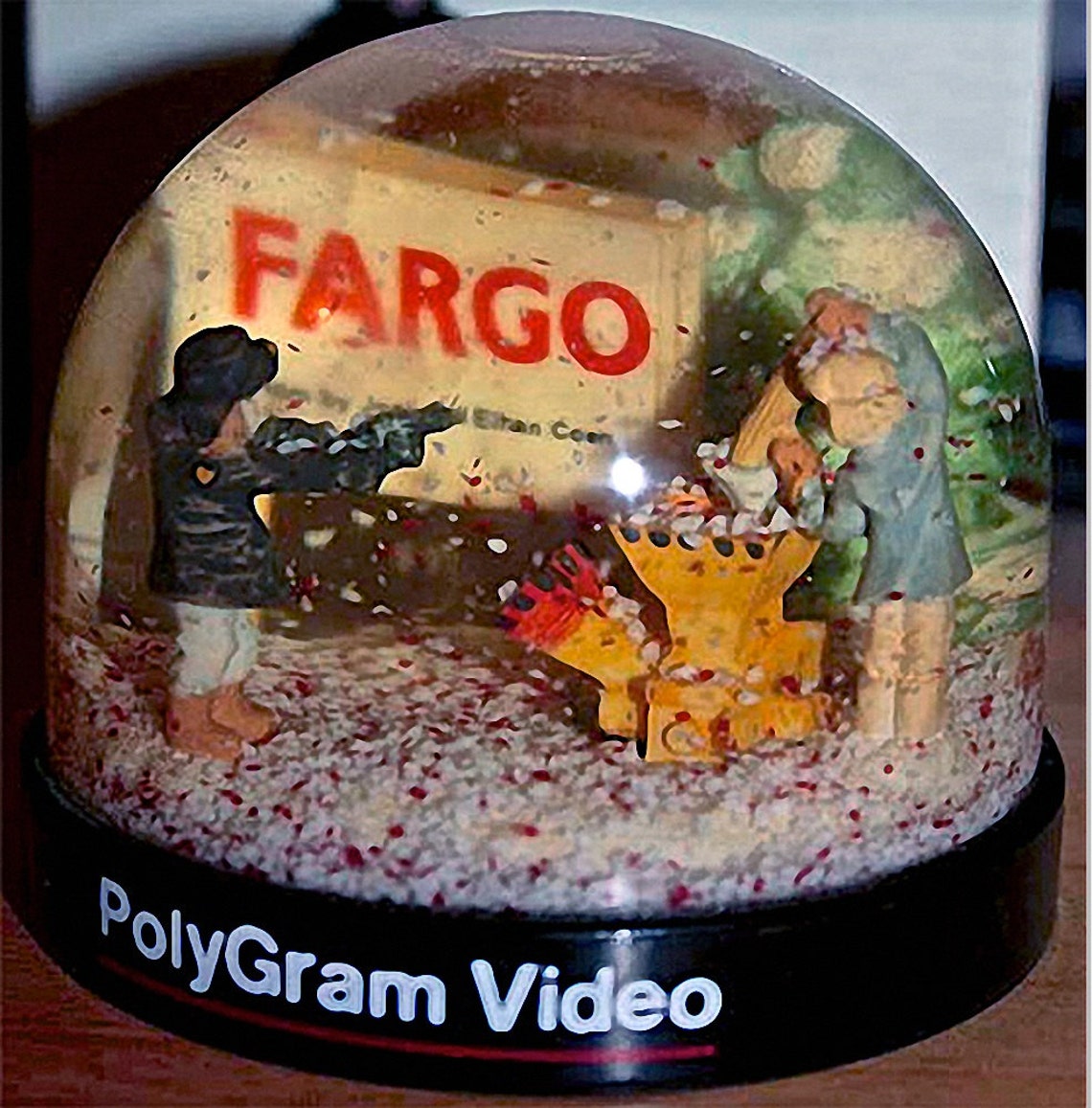 FARGO Movie Woodchipper Edition Snow Globe Set | Etsy FARGO Movie Woodchipper Edition Snow Globe Set | Etsy