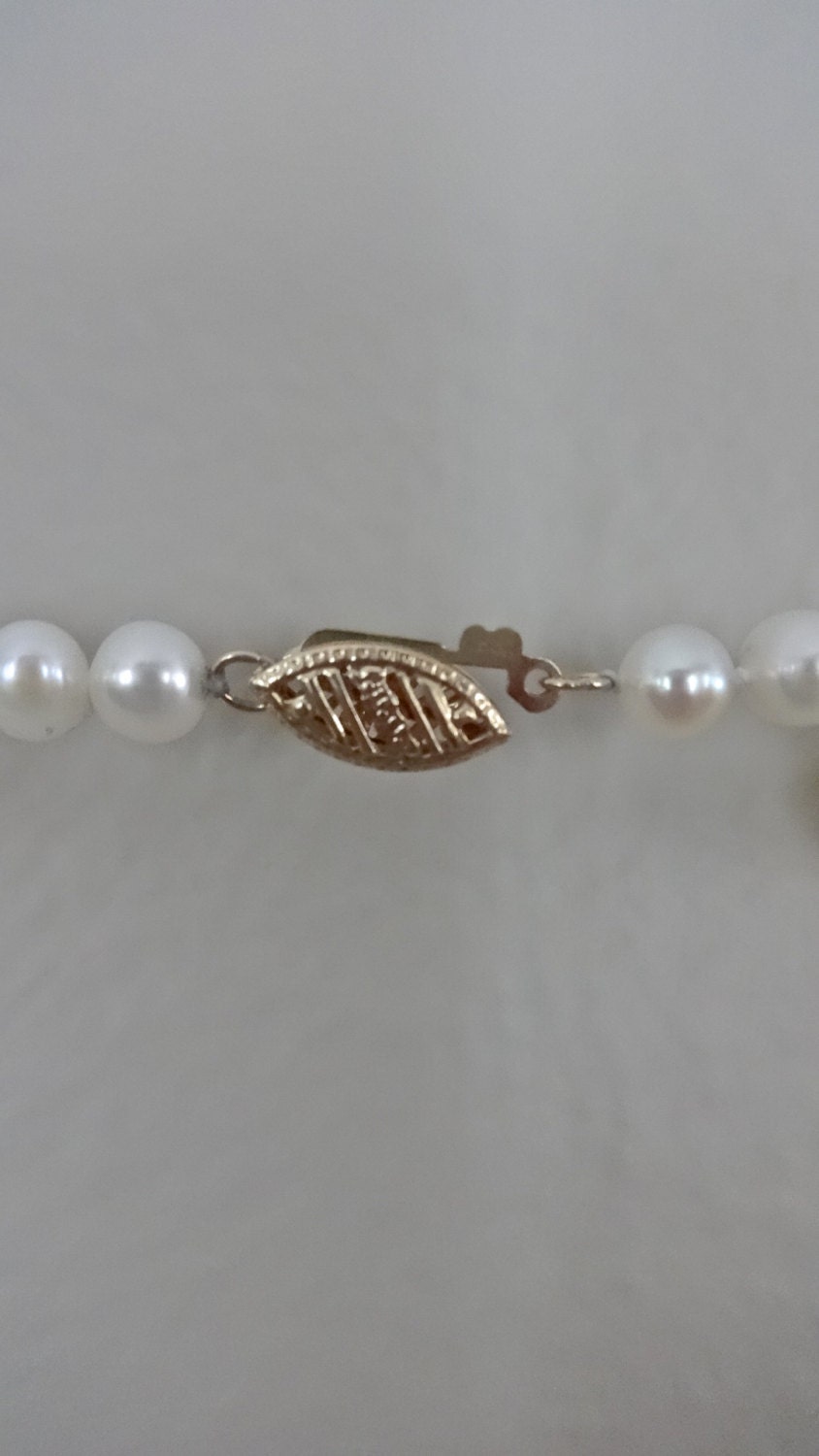 Fresh Water Pearl Necklace With 14k Yellow Gold Fish-hook Clasp - Etsy