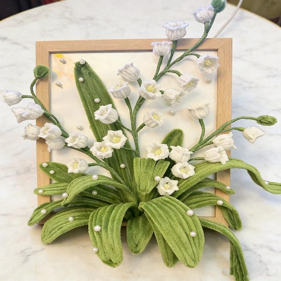 Lily of the Valley Pipe Cleaner Craft Kit, Tabletop & Wall Decor - Etsy