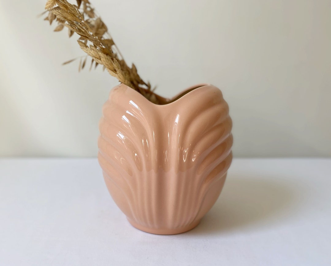 80s Art Deco Pink Vase / Pale Pink Waterfall Vase / Ceramic Flower Vase ...