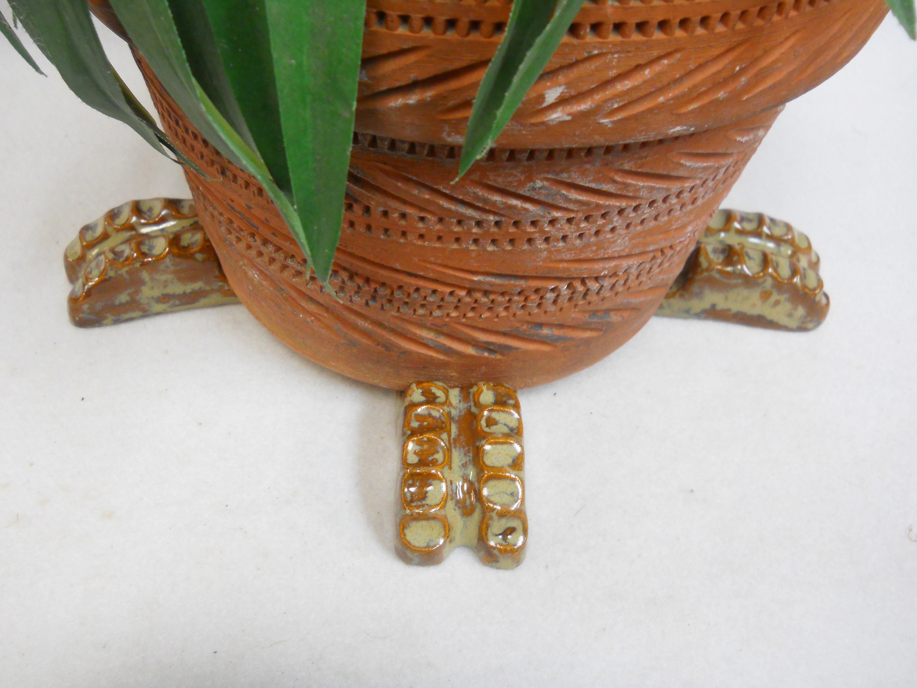 Ceramic Pot Feet Set of 4 Handmade Ceramic ridged - Etsy