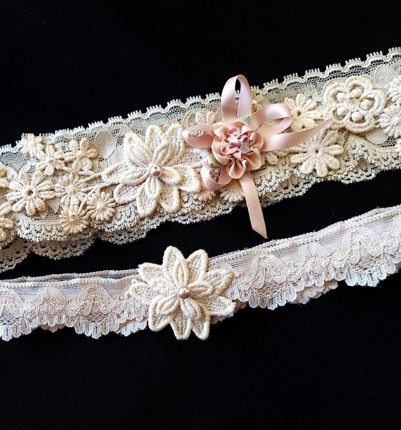 White Garter JWICOS Wedding Garter Set - Lace Belt With Floral Design ...