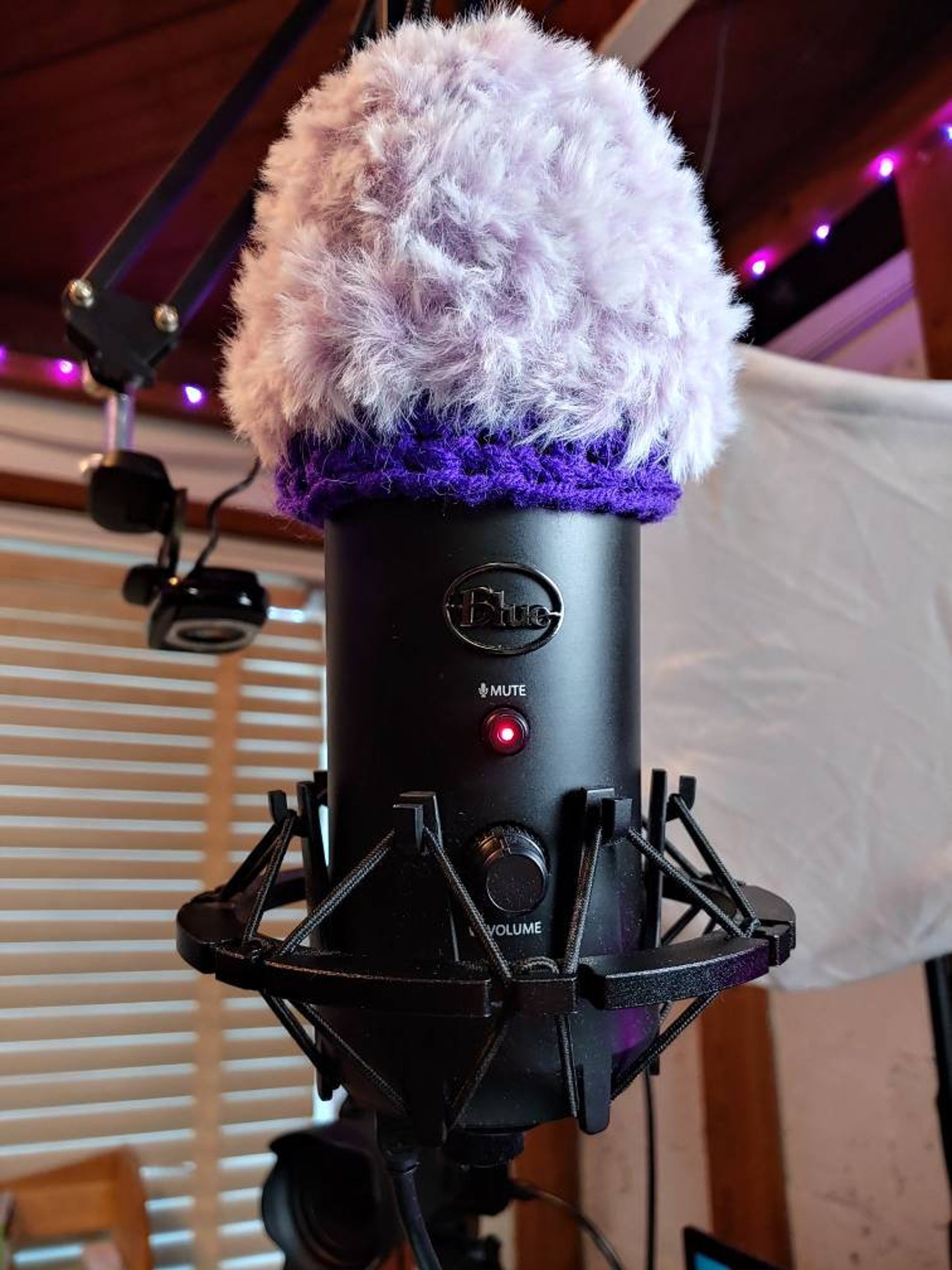 Crochet Pattern: Fuzzy Windscreen Mic Cover for Blue Yeti Microphones ...