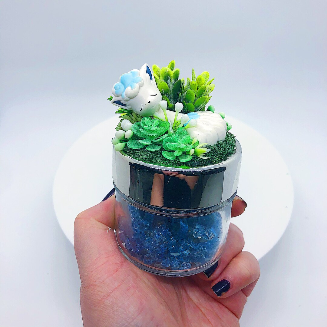Alolan Vulpix Terrarium Jar - Etsy