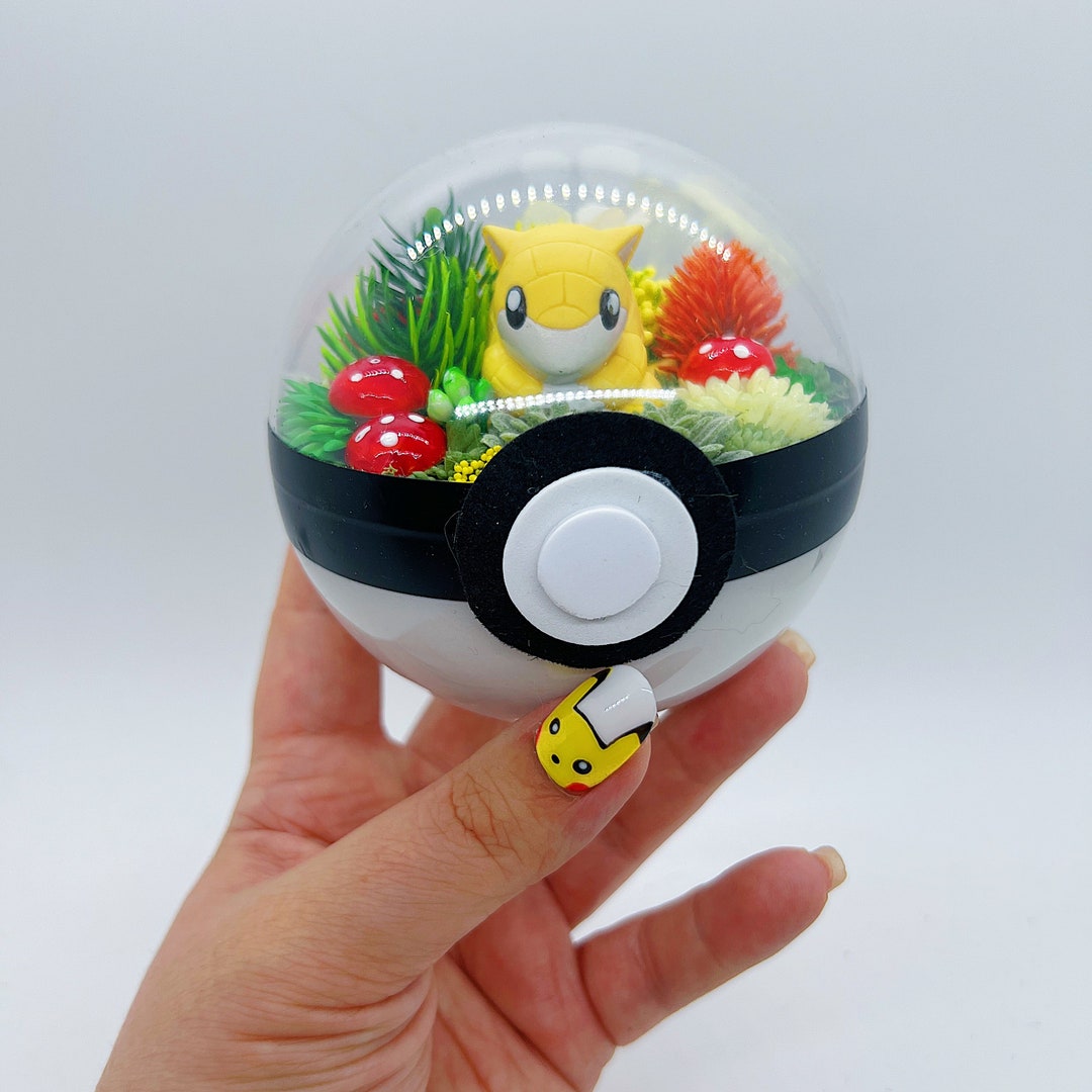 LIGHT UP Sandshrew Terrarium Pokeball - Etsy