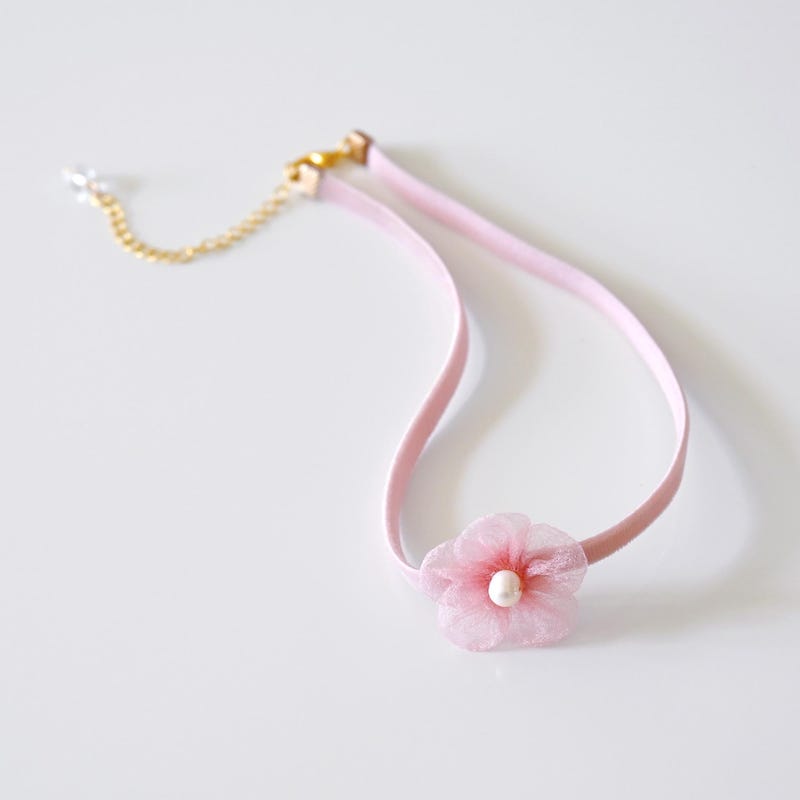 Flower Choker - Etsy