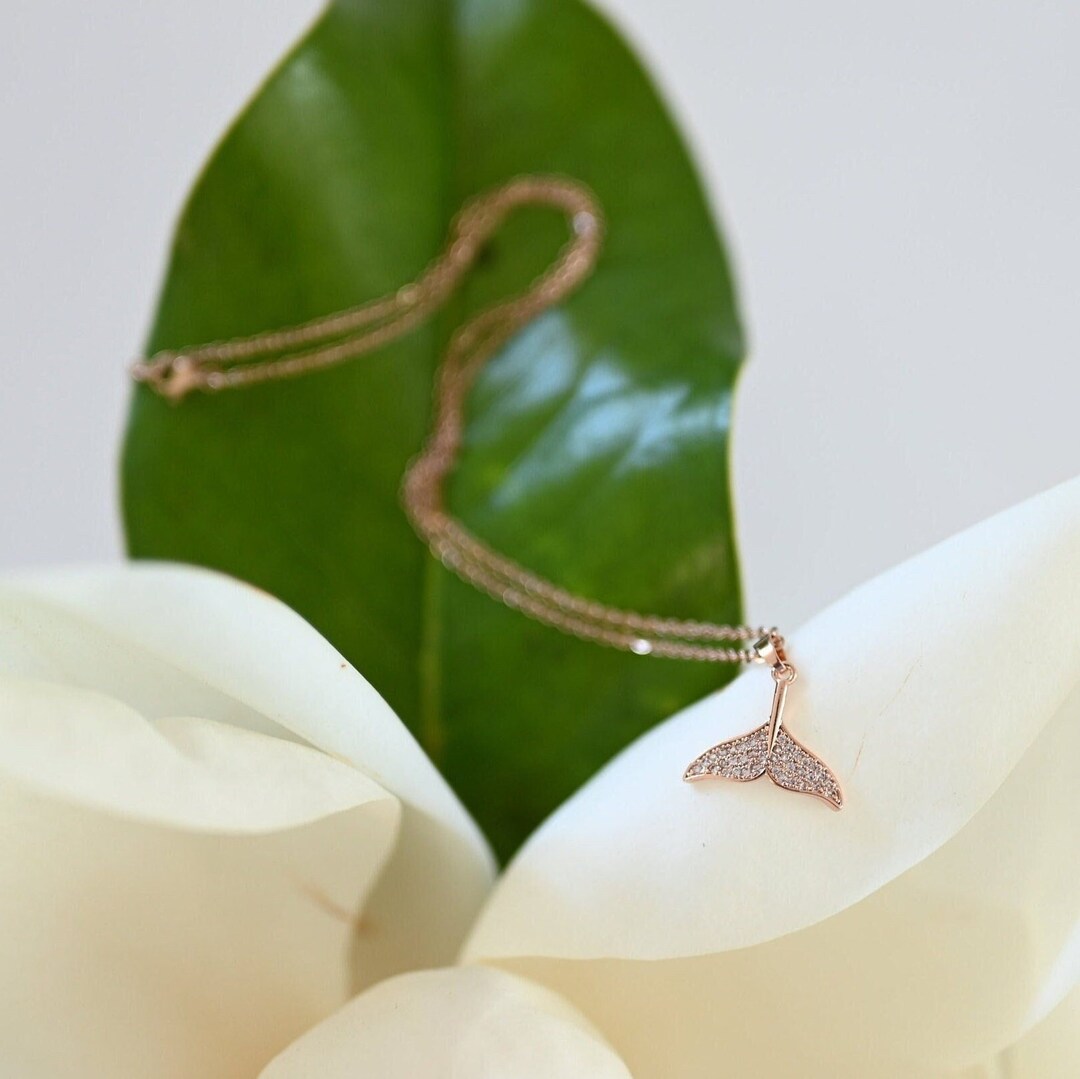 Starry Whale Tail Necklace, Mermaid Tail Pendant Necklace, Dainty ...