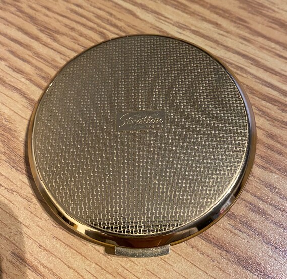Stratton vintage powder compact - Gem