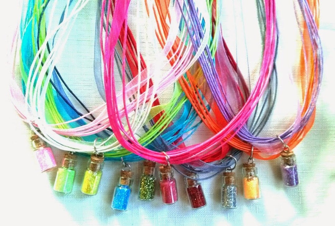 10 Fairy Powder Pendant Necklace Party Favors. - Etsy