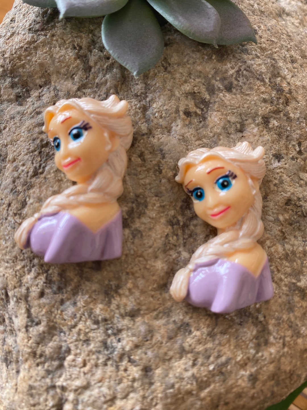2 Princess Resin Planar Flat Back - Etsy