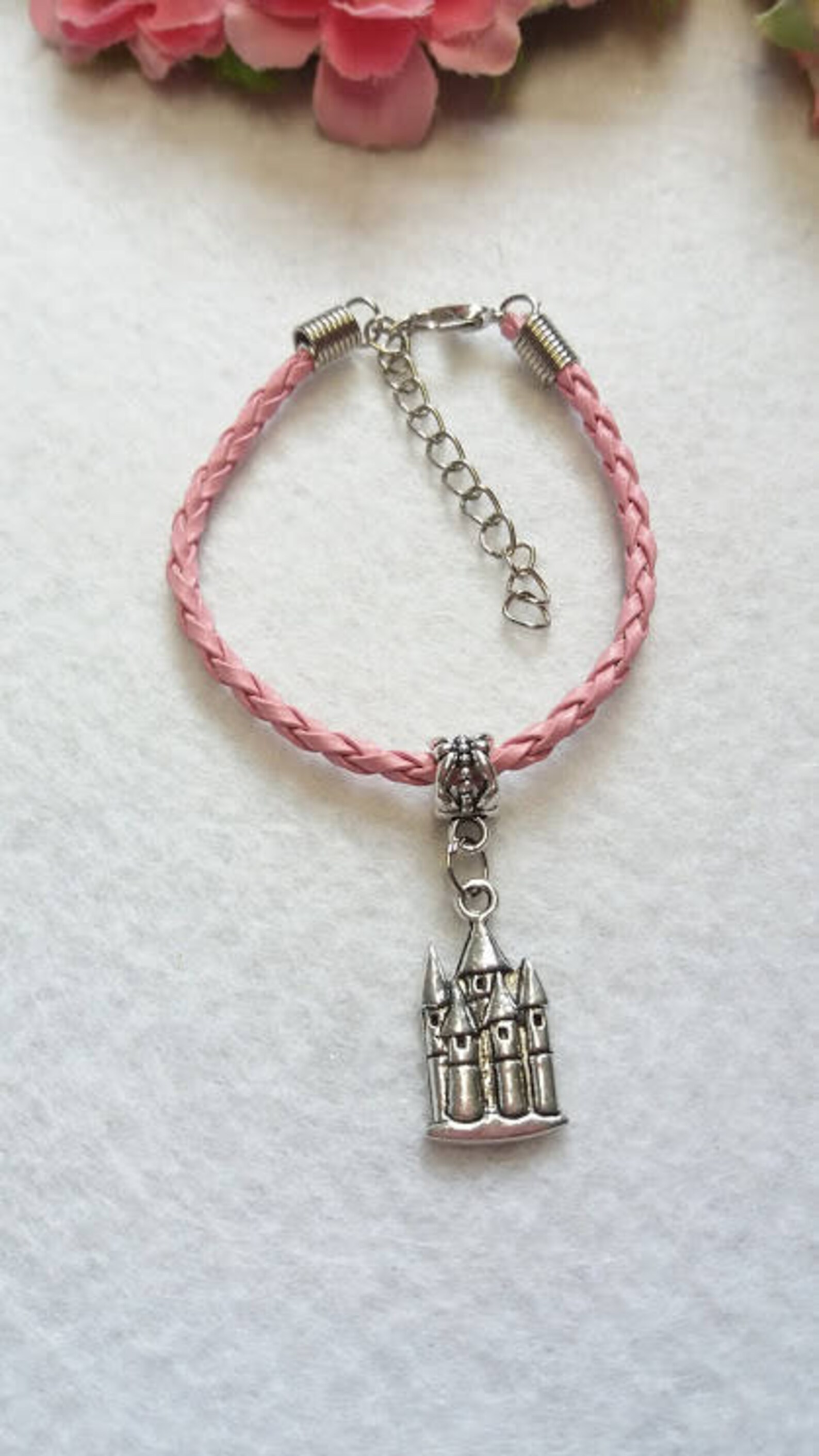 10 Castle Party Favors. Bracelets and Necklaces. | Etsy