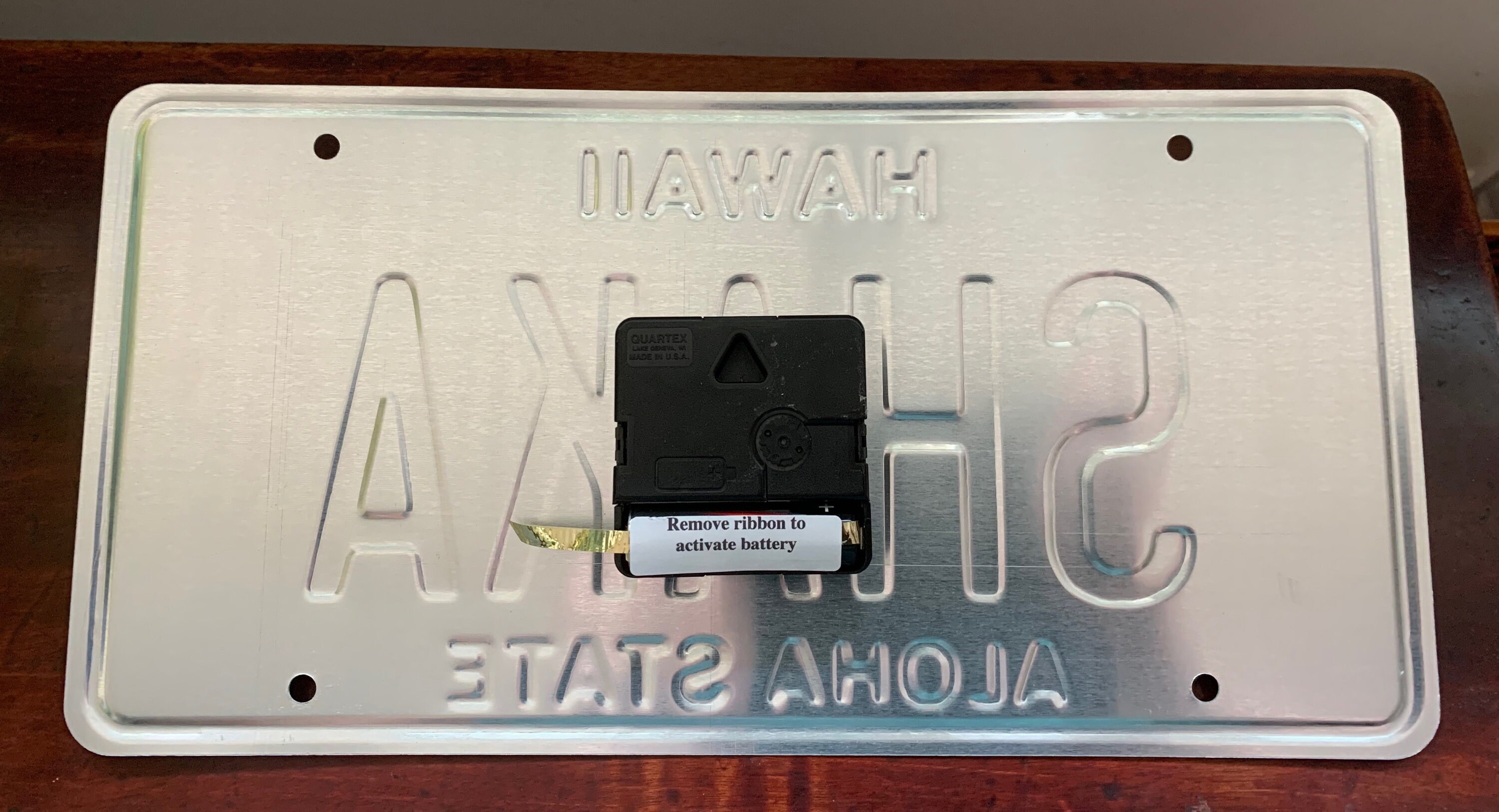 Hawai'i SHAKA Distressed License Plate Clock - Etsy