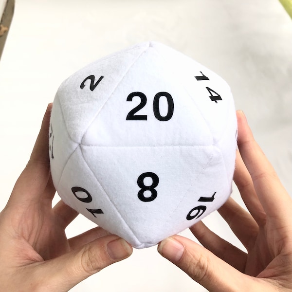 D20 Plushie - Etsy