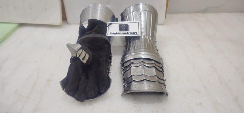 Medieval Steel Gauntlets Knight Armor Gloves | Gothic Reenactment ...