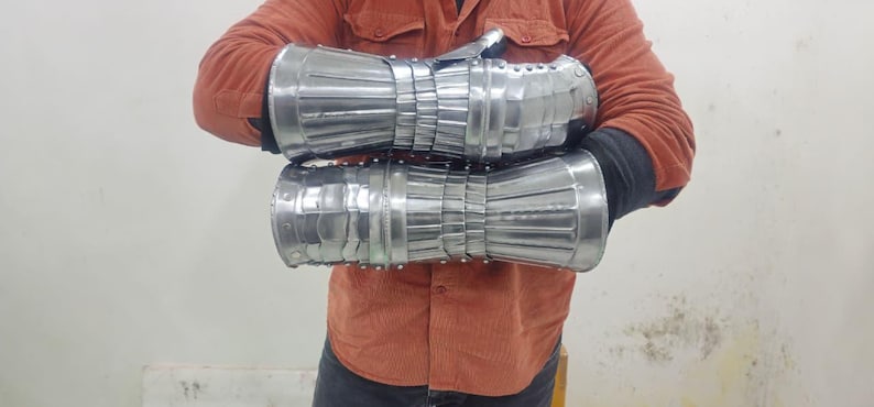 Medieval Steel Gauntlets Knight Armor Gloves | Gothic Reenactment ...