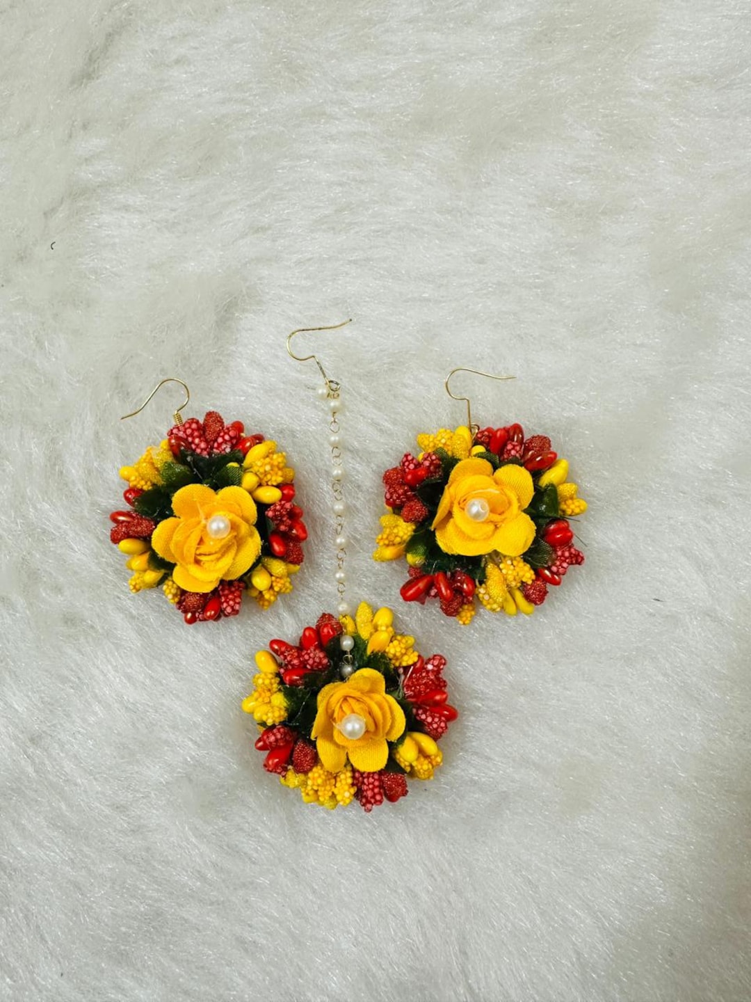 Floral Maang Tikka Mehendi Sangeet Gifts, Wedding Favors, Haldi Women's ...