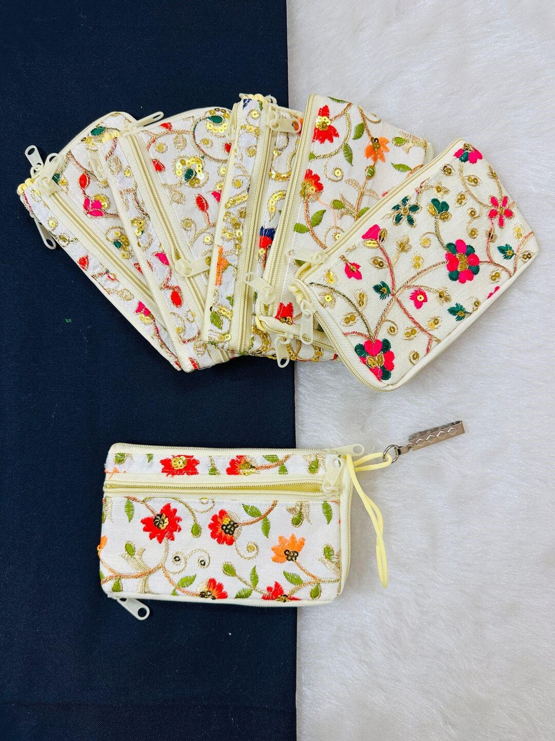 Lot of 100 Embroidered Pouches, Mobile Pouch, Purse, Bag, Wedding ...
