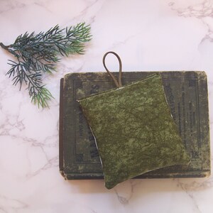 Hanging Balsam Fir Pine Sachets Sachet for Your Drawers or Bathroom ...