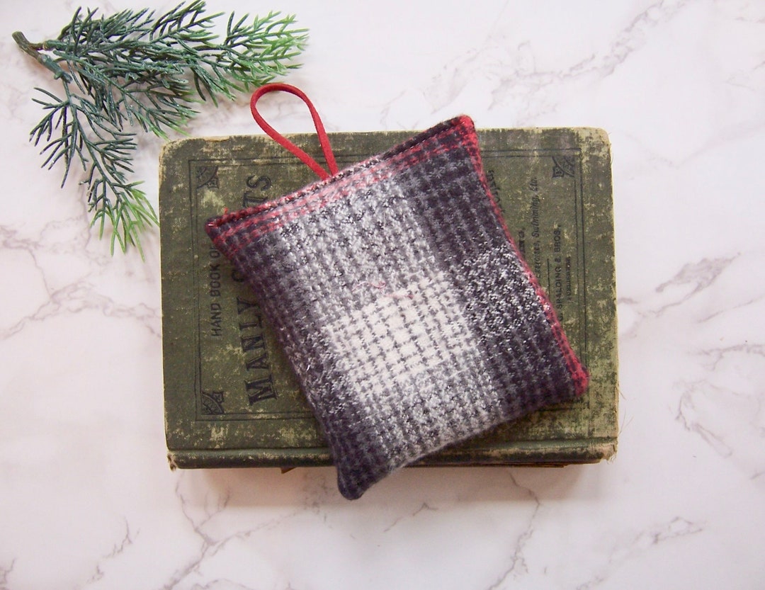 Hanging Balsam Fir Pine Sachets Sachet for Your Drawers or - Etsy