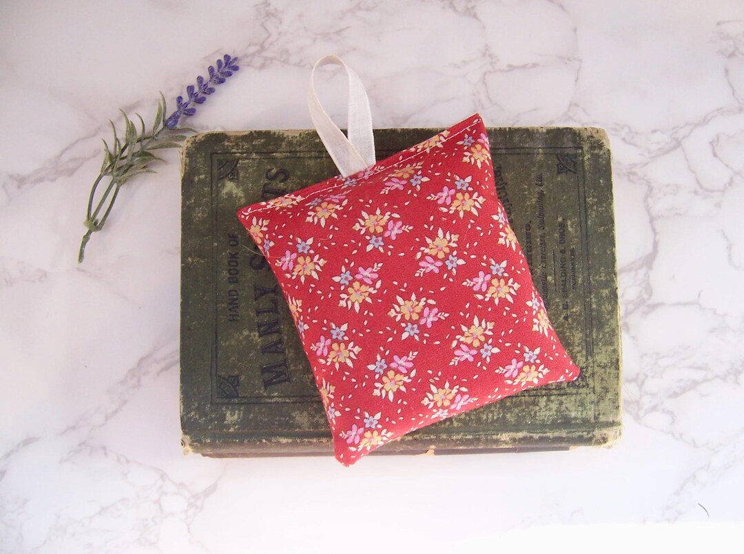 Hanging Lavender Sachets - Sachet for Your Drawers or Bathroom - Sleep ...