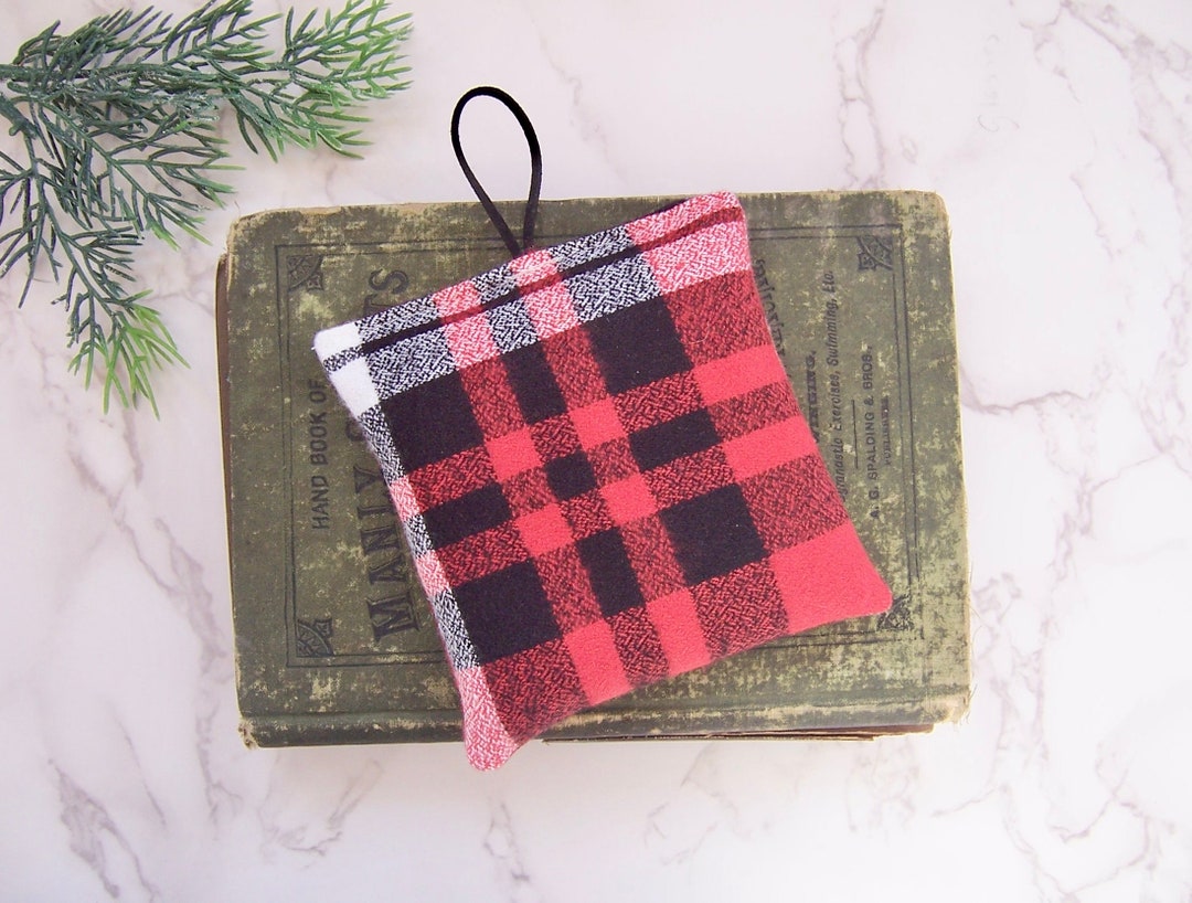 Hanging Balsam Fir Pine Sachets Sachet for Your Drawers or - Etsy