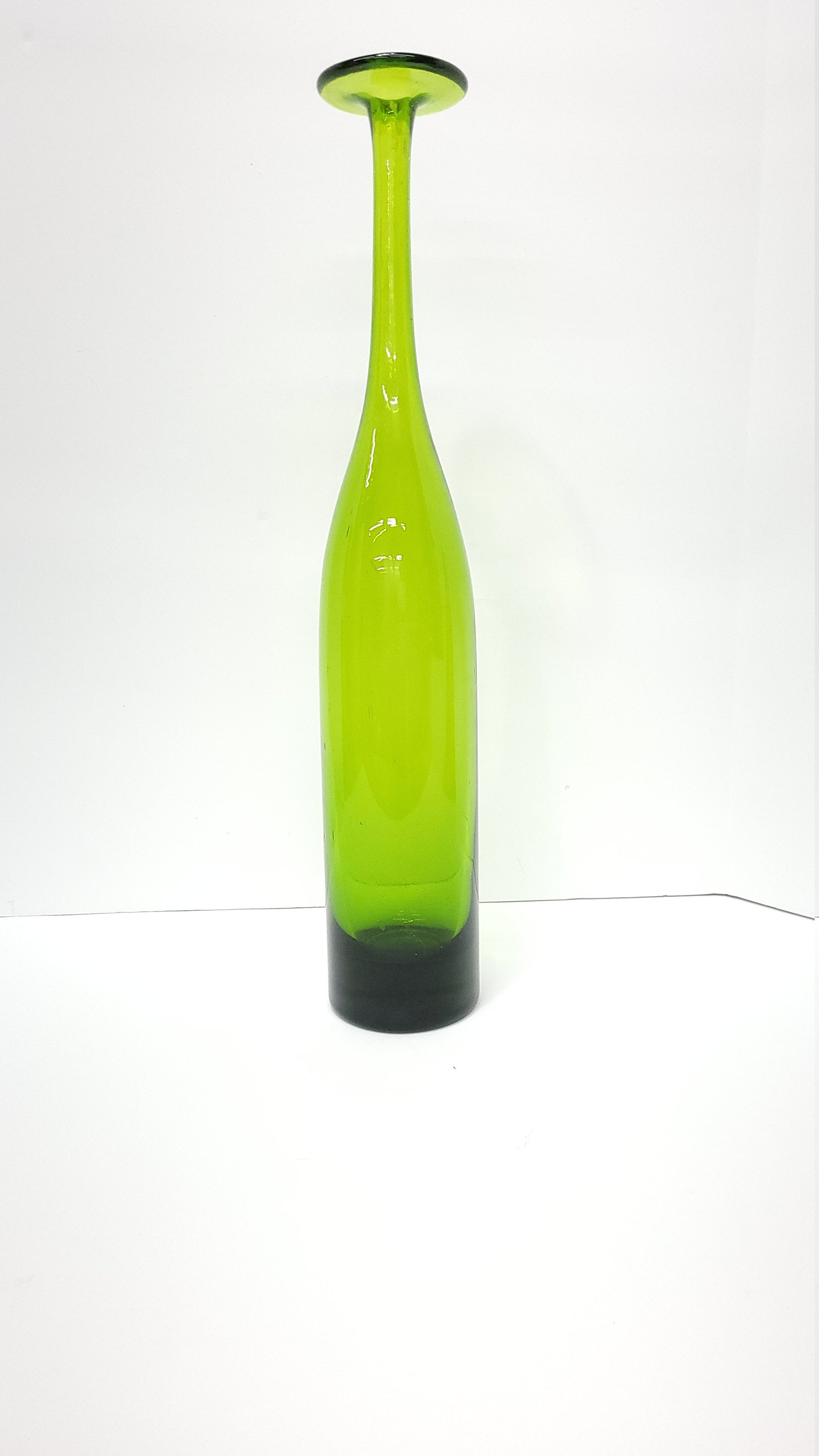 Mid Century Blenko Art Glass 6937 Green Large Cylinder Vase - Etsy