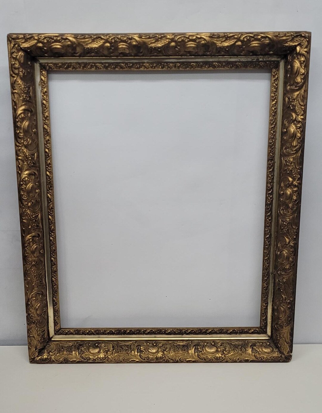 Vintage Gold Gild Wood Picture Wall Hanging Grouping Frame Antique ...