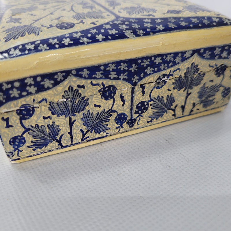 Lacquer Trinket Box - Etsy