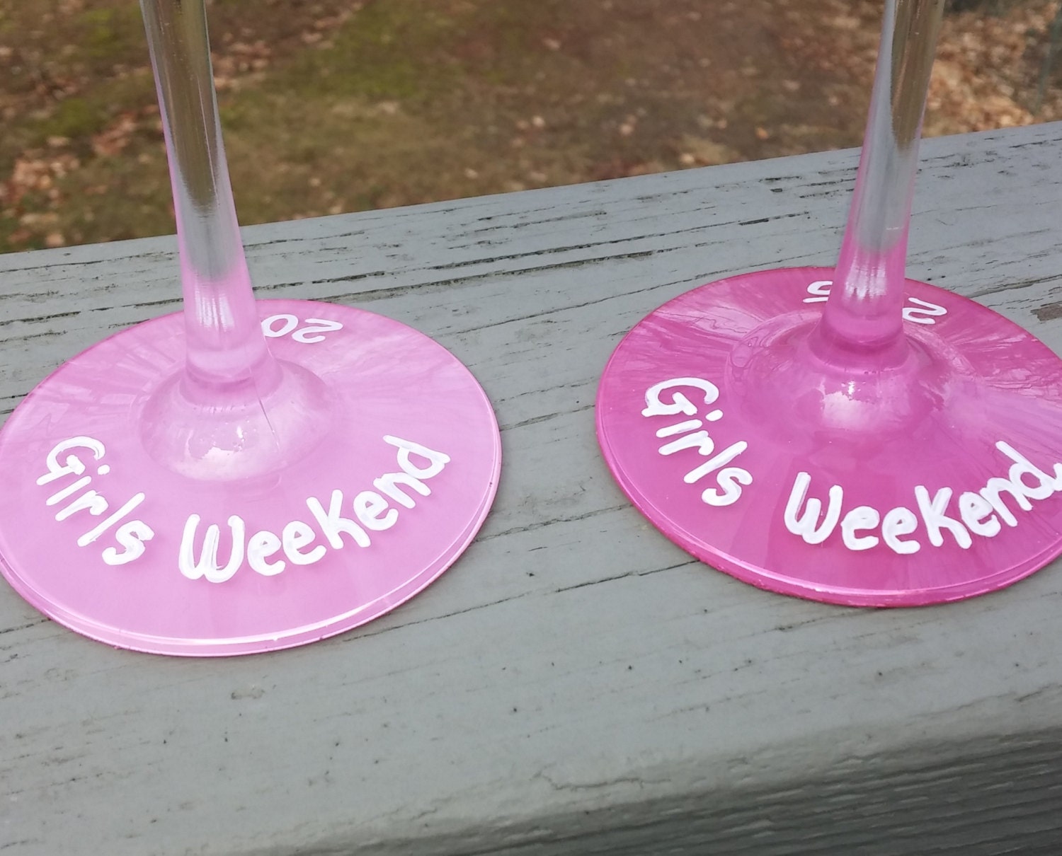 Seashore Girls Weekend Hand Painted Wine Glasses. - Etsy