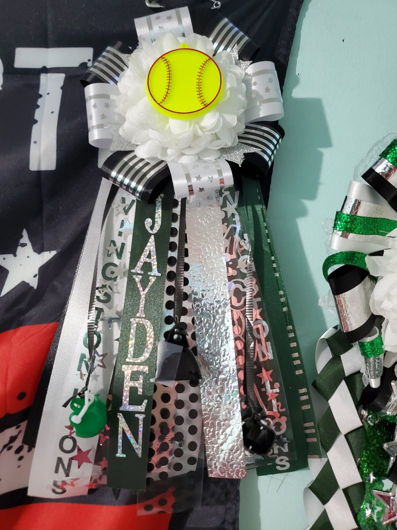 Personalized Homecoming Mum - Etsy