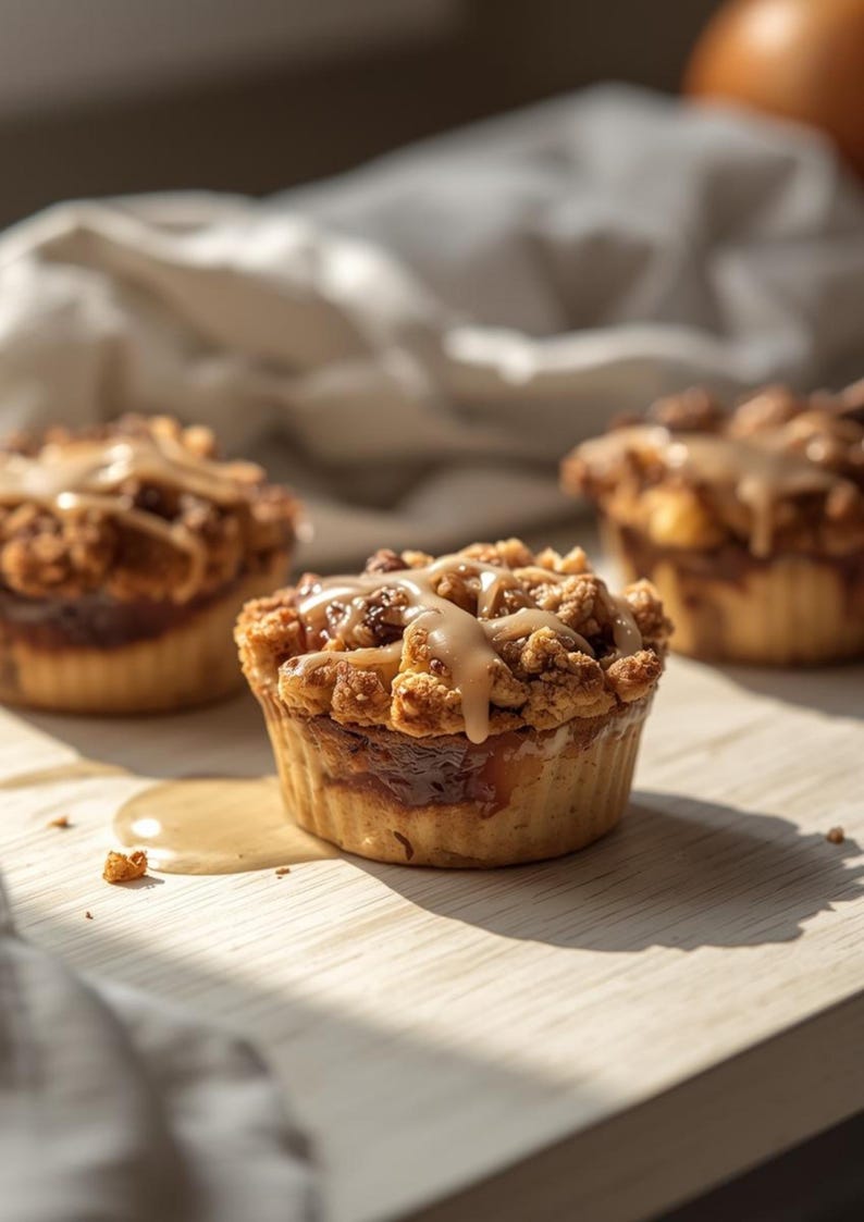 Cinnamon Roll Apple Crumble Cups Recipe | Cozy Layered Dessert Cups ...