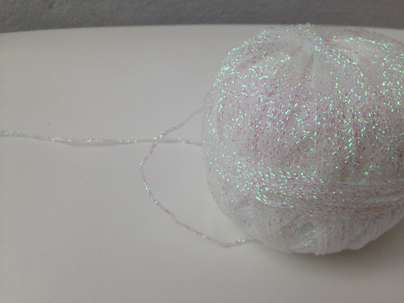 White Metallic Yarn, Sparky Glitter Yarn, Knitting Crochet Lurex Thread ...