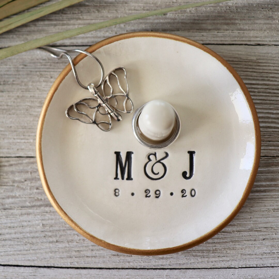 Custom Ring Holder Gift, Wedding Gift Personalized, Engagement Ring ...