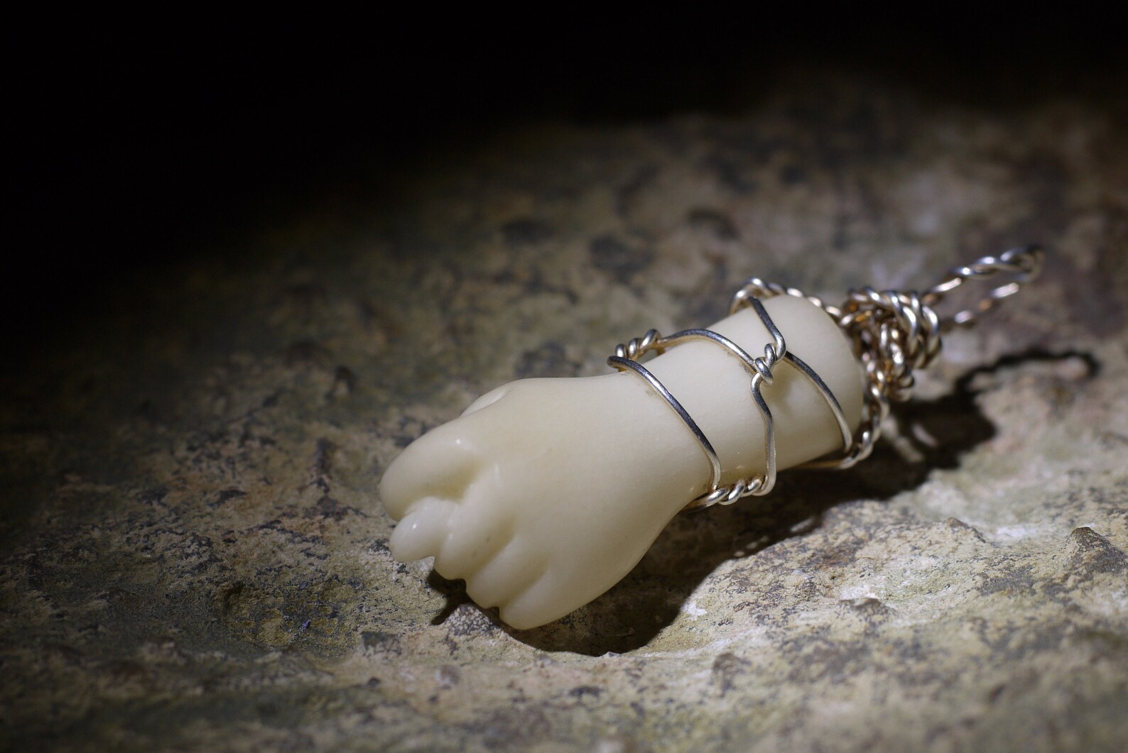 Mano Figa Amulet Fico Bone Carving Silver Wire Pendant Talisman of ...