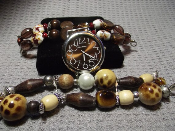 Woman's Narmi Watch with 2 Beaded Bands Brown Multi | Etsy