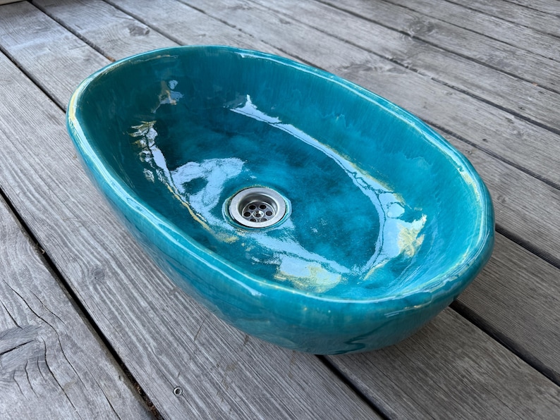 UM53 Aqua Blue Oval Sink, Overtop Washbasin, Handmade Ceramic Washstand ...