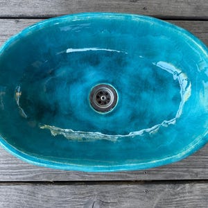 UM53 Aqua Blue Oval Sink, Overtop Washbasin, Handmade Ceramic Washstand ...