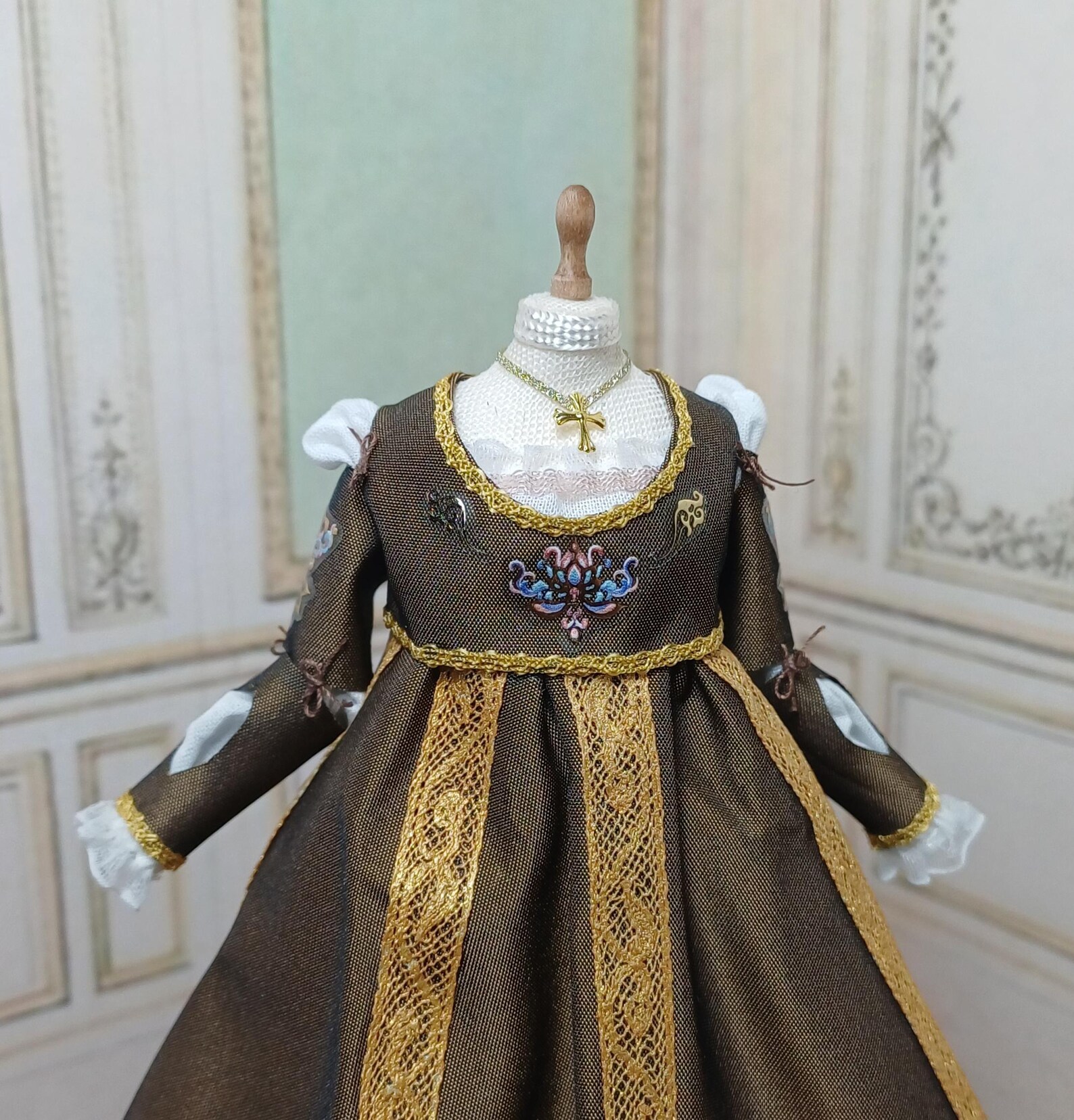Miniature Dollhouse Italian Renaissance Mannequin - Etsy