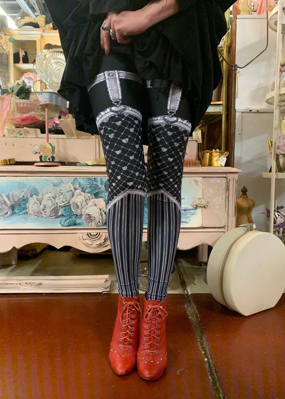 Sweetheart Garter Leggings - Womens Leggings, Garters, Art Leggings ...