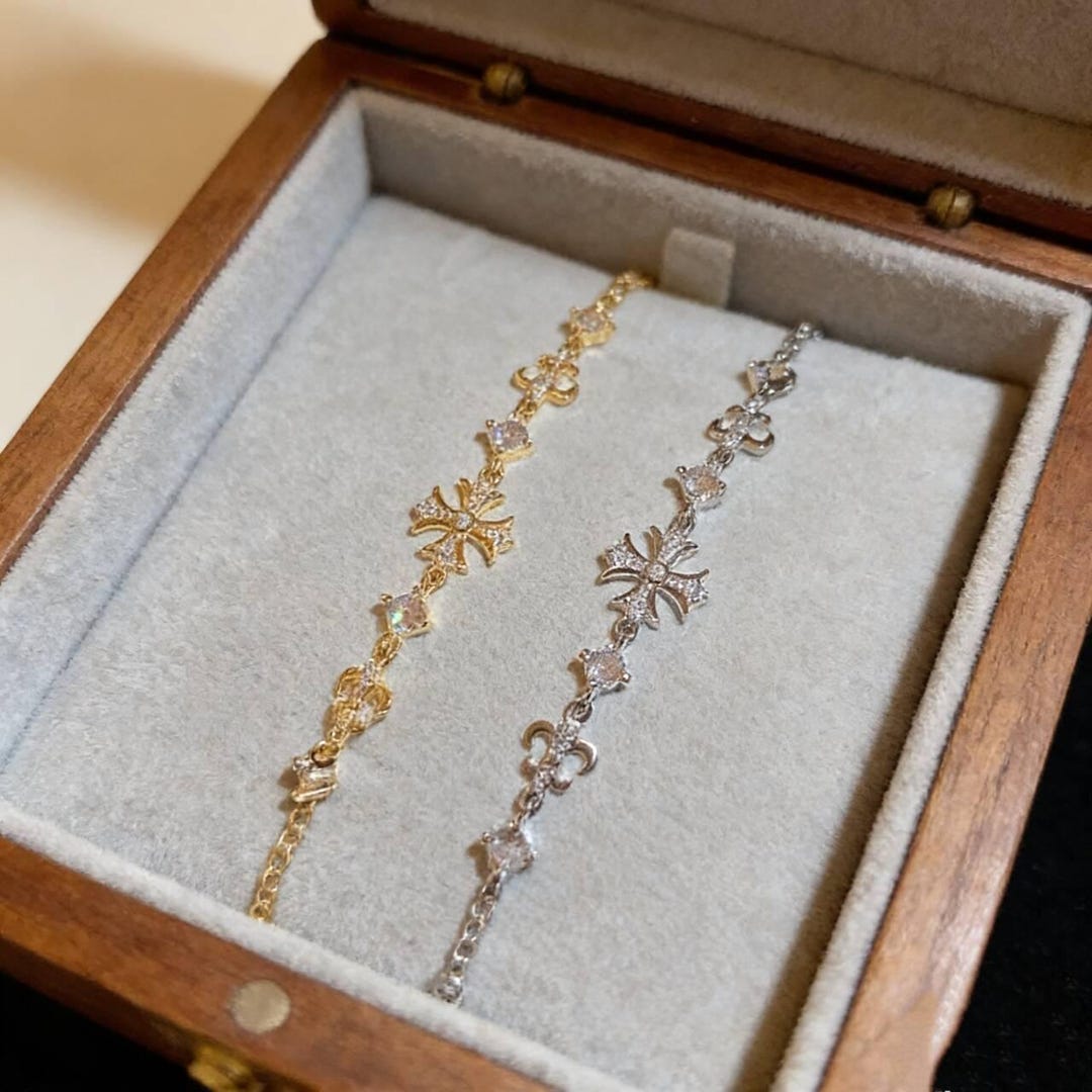 Vintage Cross-pattern Diamond-encrusted Bracelet, Versatile Thin ...