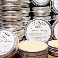 BLOOM & GROW Natural Lavender Lip Balm With Beeswax | Moisturizing ...