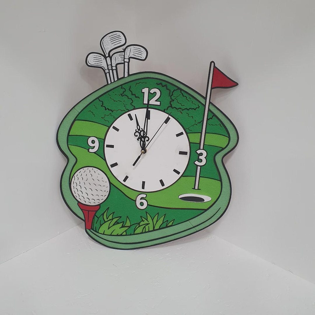 Golf Course Wall Clock – Novelty Golf Lover's Gift (34 × 41cm) - Etsy