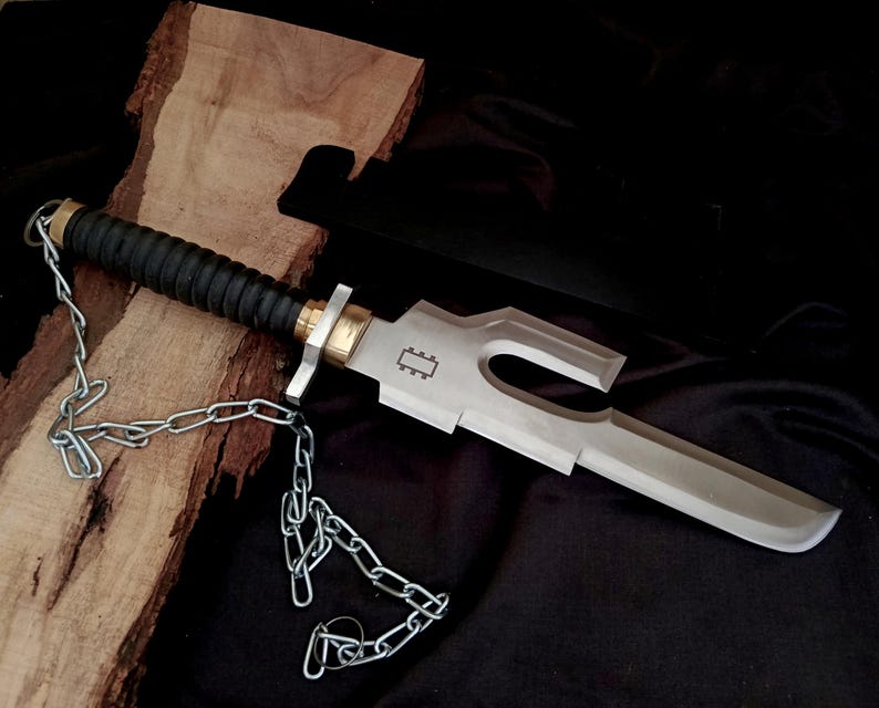 Toji Fushiguro's Inverted Spear of Heaven Replica: Jujutsu Kaisen ...