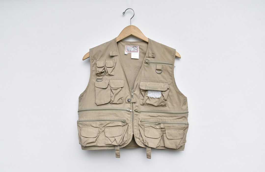 Vintage Beige Fishing Vest by Crystal Rivers Lots of Pockets Zip up ...