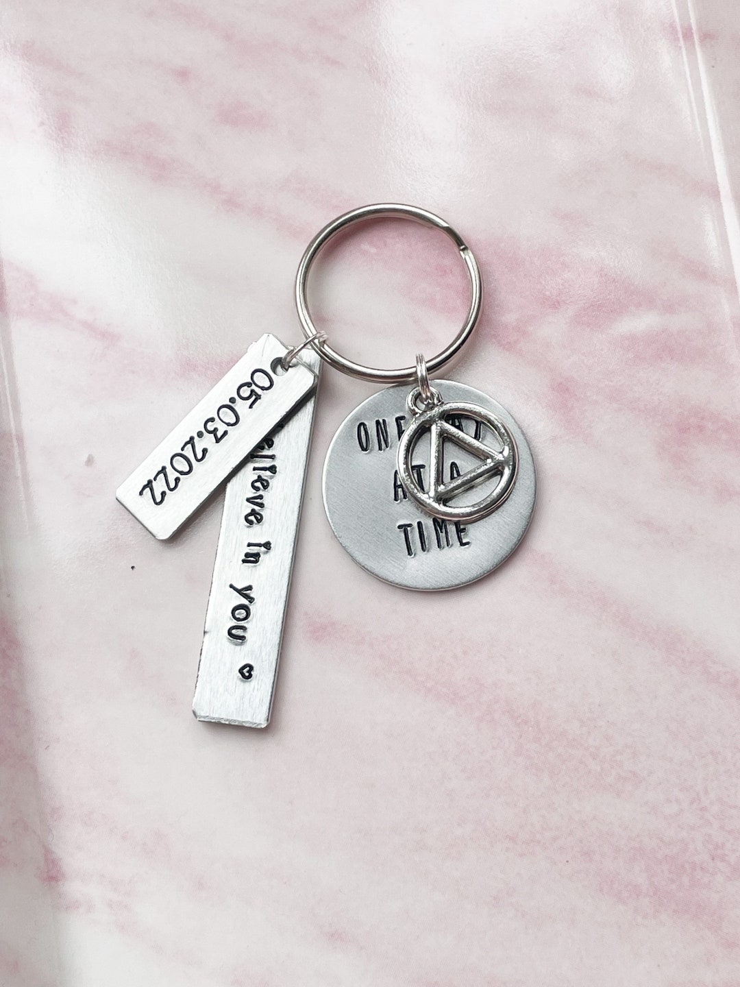 Recovery Gifts for Men Gift, Sobriety Keychain for Women Gifts, Hand ...