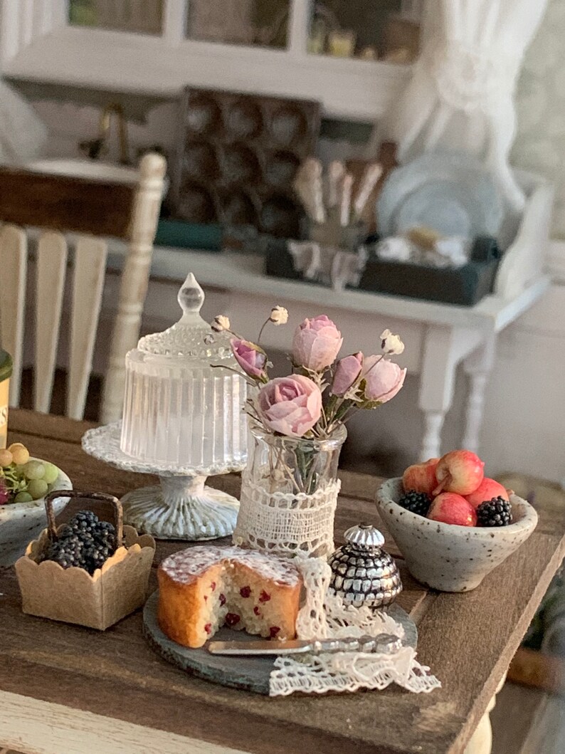 12 Th Scale Pretty Cake Stand - Etsy