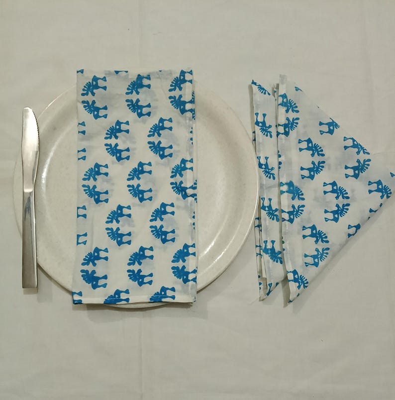 Buy Simple and Elegent Table Arrngement : Hand Block Print Napkins ...