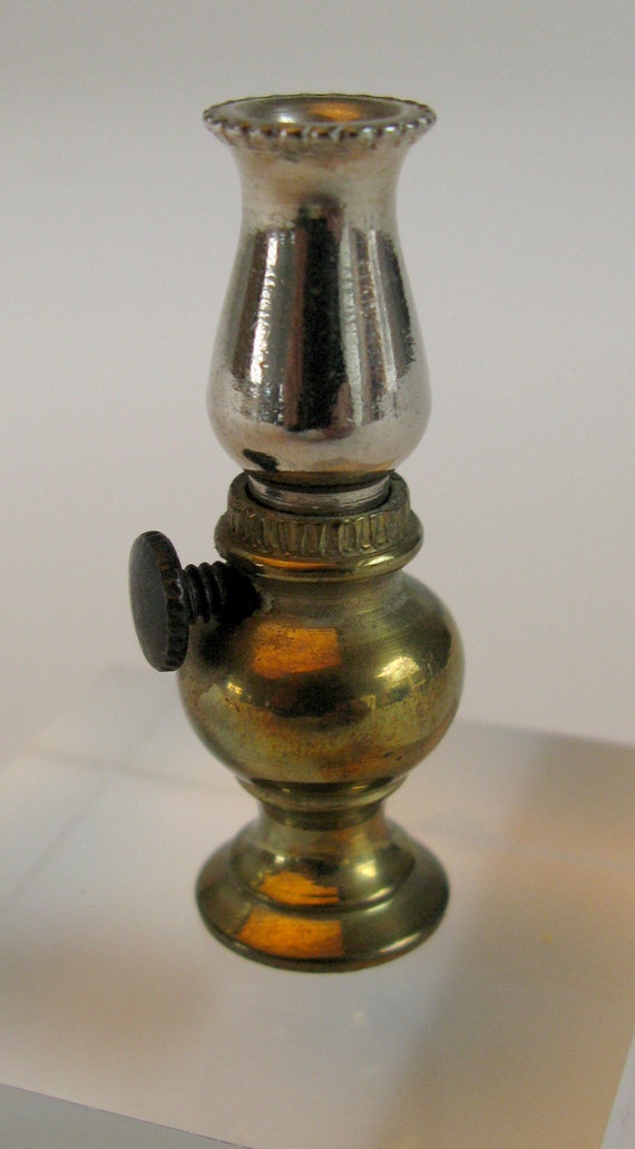 Copper and brass tone Miniature Old Fashioned Lamp Collectibles ...